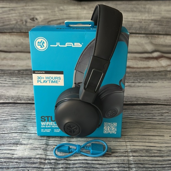 Jlab | Headphones | Jlab Wireless Black Overear Headphones 3 Hours ...